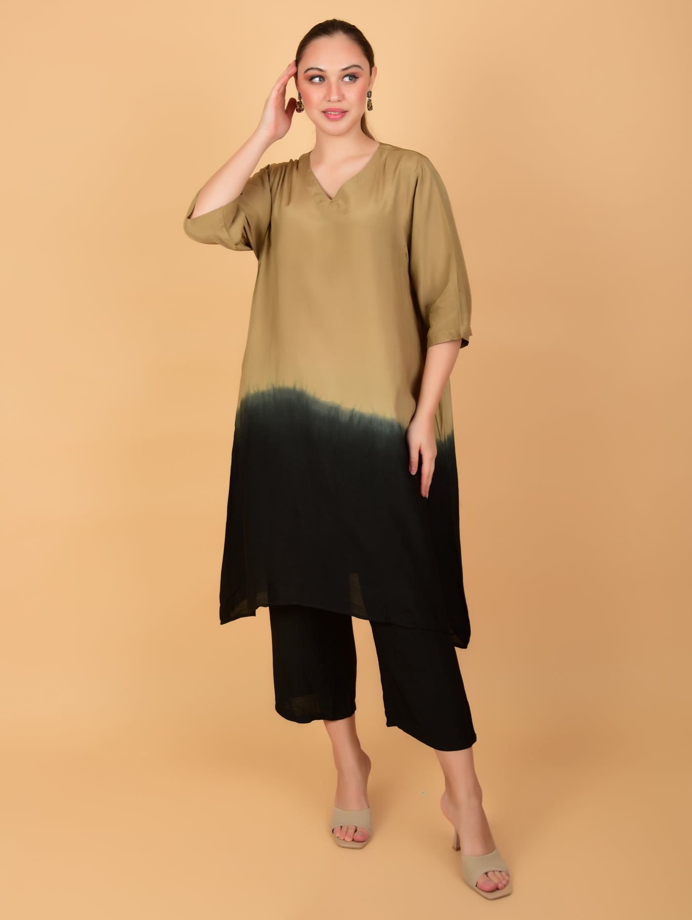 Shop Elegant Maati Set - Atulyakala – Copyright, 2024, Atulyakala Luxe ...